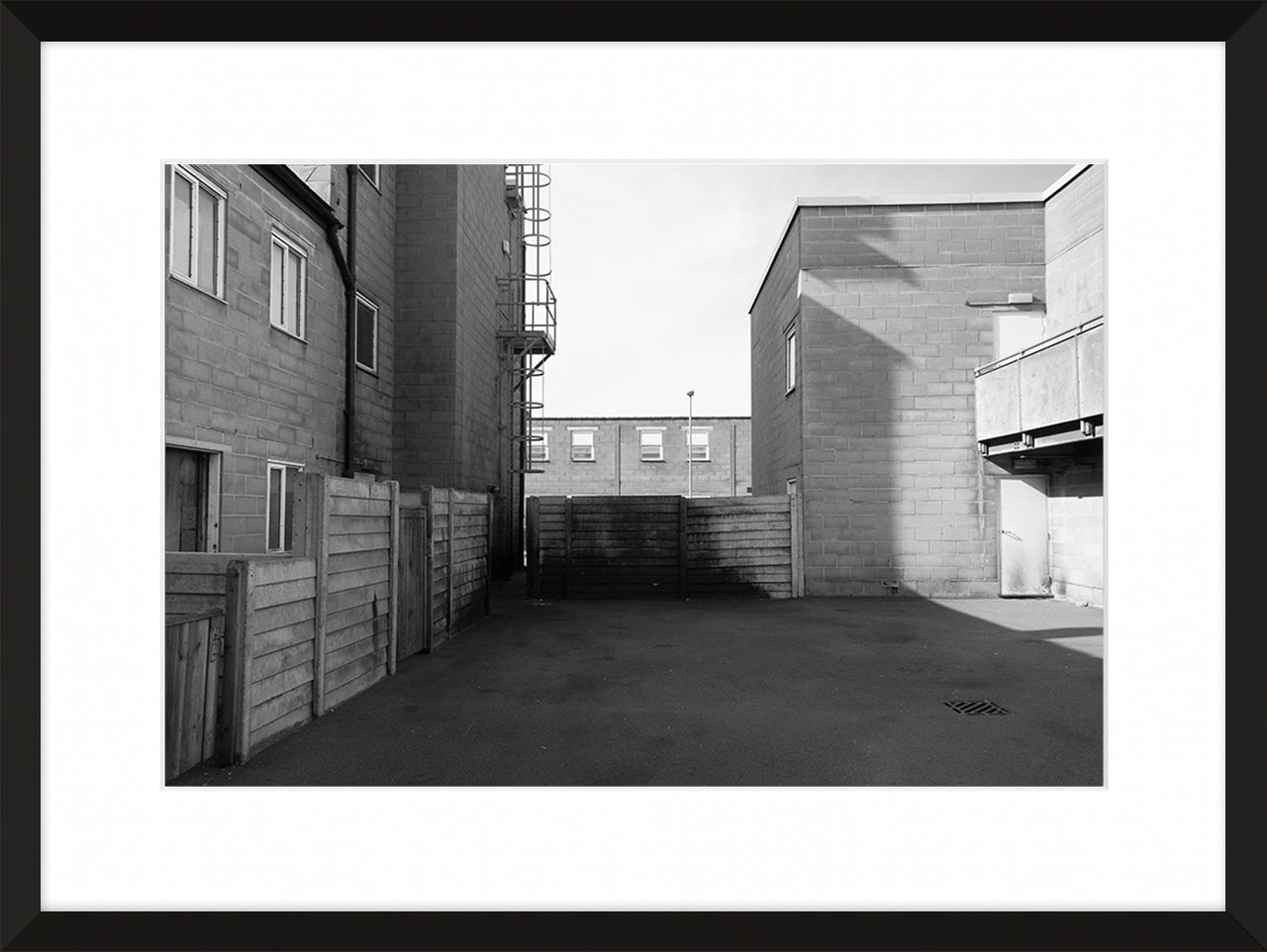 Concrete V – Treacle Art